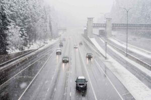 Does It Snow in Seattle? (When and How Often) - Sunlight Living